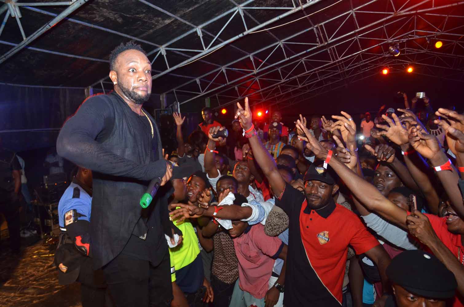 Photos: Kcee Shuts Down Owerri Township Stadium For Legend Real Deal ...