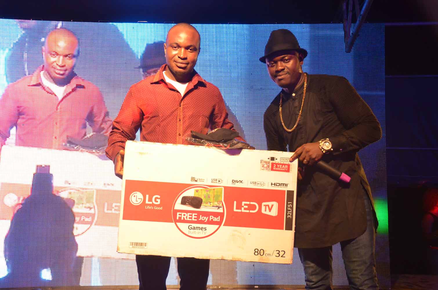 Photos: Kcee Shuts Down Owerri Township Stadium For Legend Real Deal ...