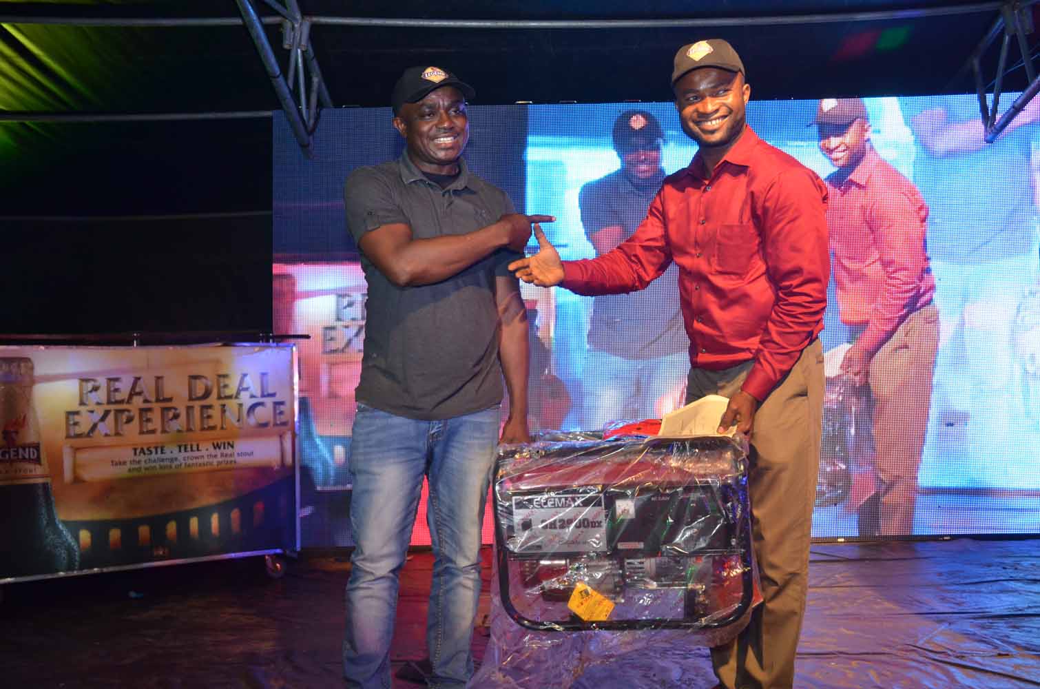 Photos: Kcee Shuts Down Owerri Township Stadium For Legend Real Deal ...